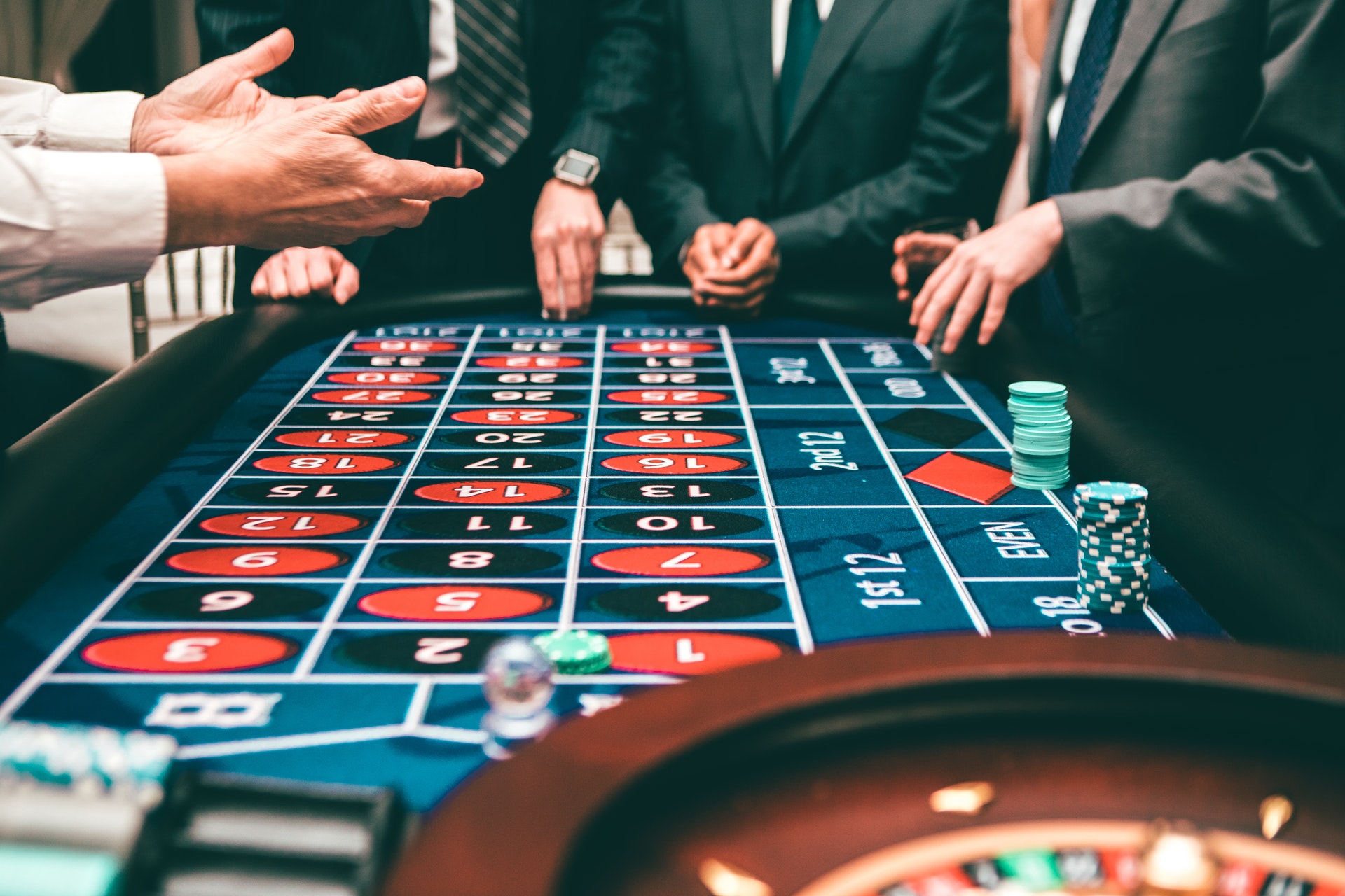 ALLES WAT U MOET WETEN OVER QIU QIU ONLINE EN POKER - Video Gokkasten ALLES WAT U MOET WETEN OVER QIU QIU ONLINE EN POKER - Video Gokkasten